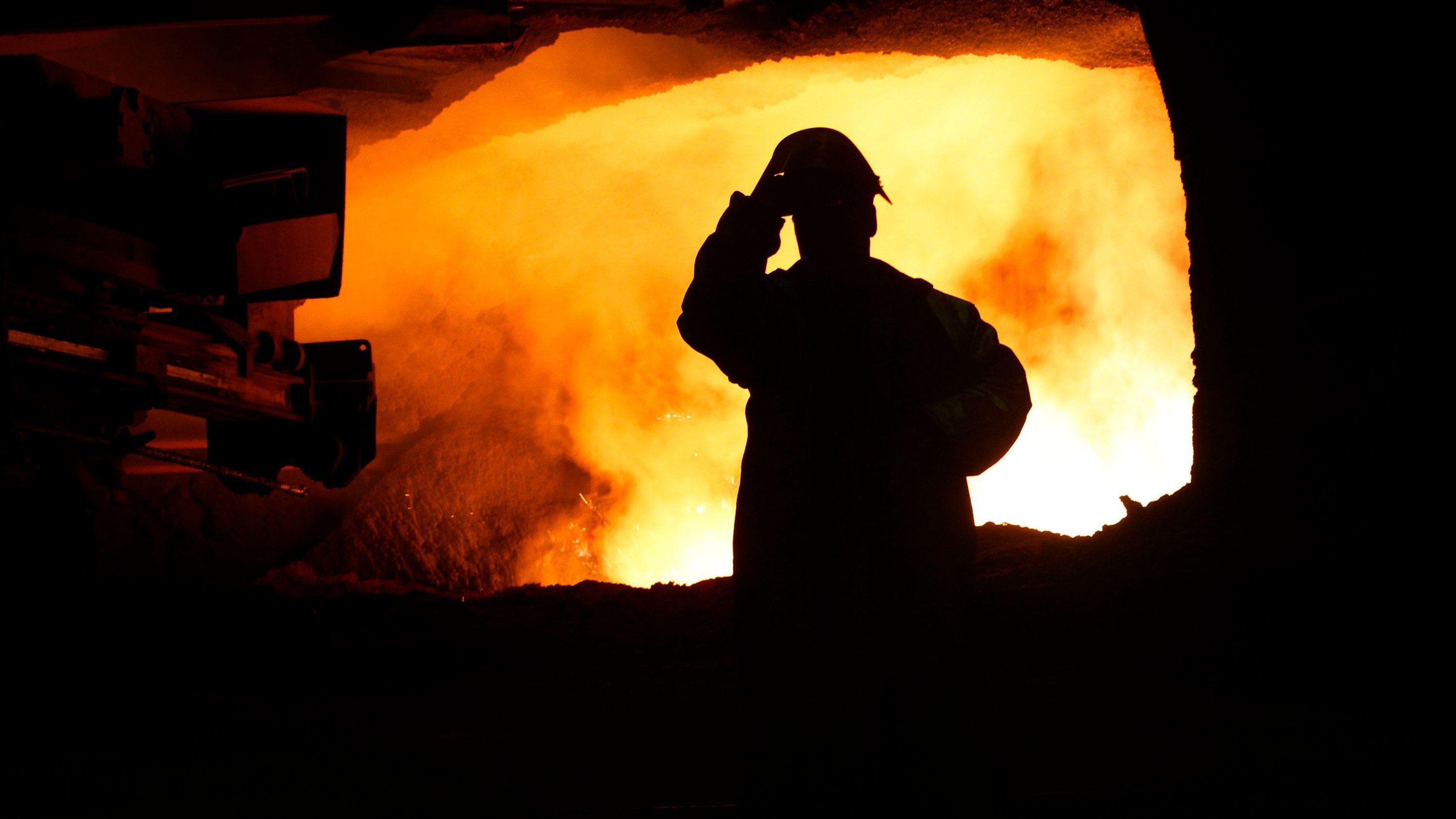 ZEW-Barometer: Konjunkturoptimismus der Börsenprofis bricht nach Zolldeal ein