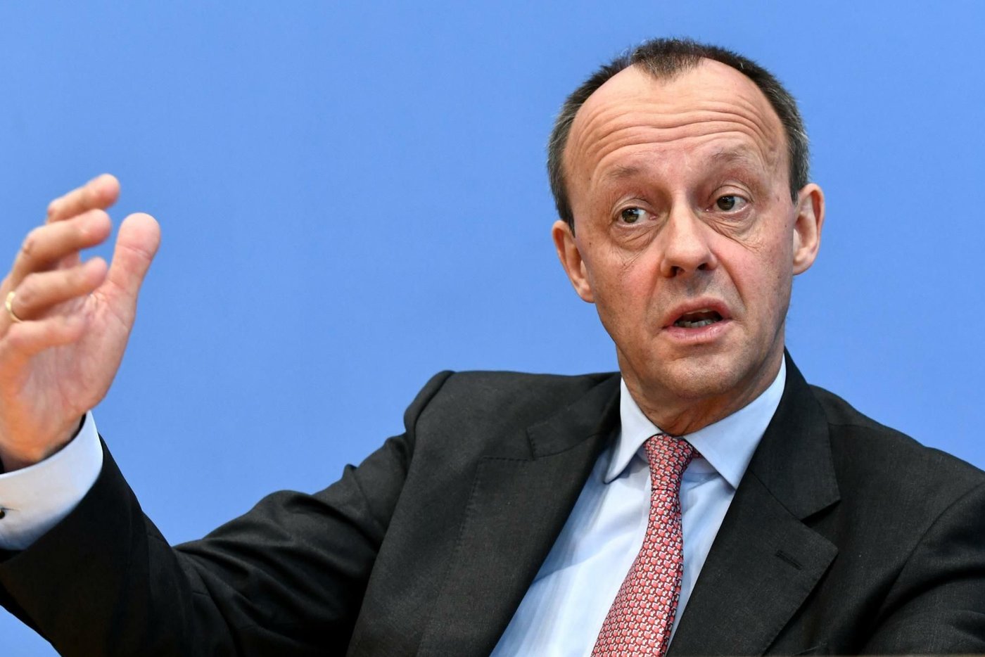 Friedrich Merz im Interview: Offen für höhere Erbschaftsteuer