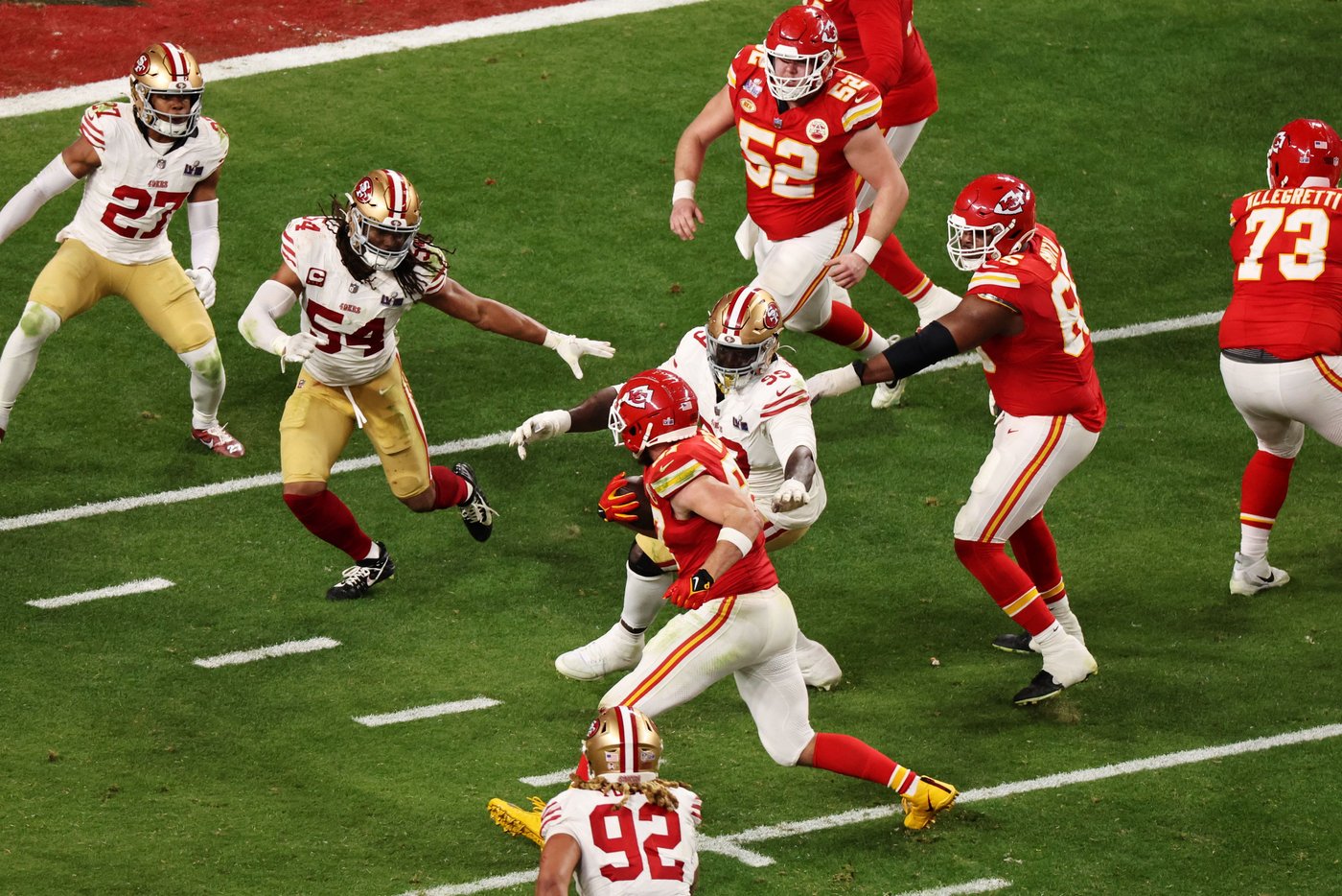 Chiefs verteidigen Super Bowl in Las Vegas: Knapper Sieg gegen die 49ers