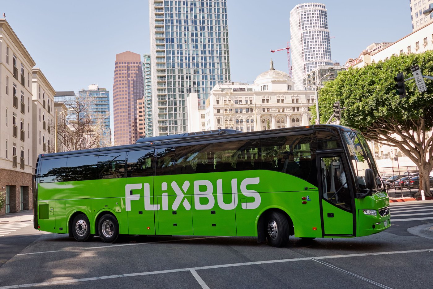 Flixbus und Flixtrain: EQT und Kühne steigen bei Flix ein