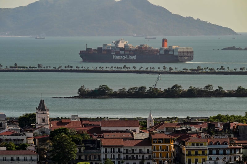 Logistik: Hapag-Lloyd übernimmt in Milliarden-Deal Reederei ZIM