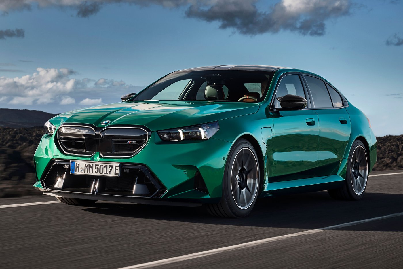 BMW M5: Brachial-BMW mit 747 PS - Der M5 bekommt eine neue Optik