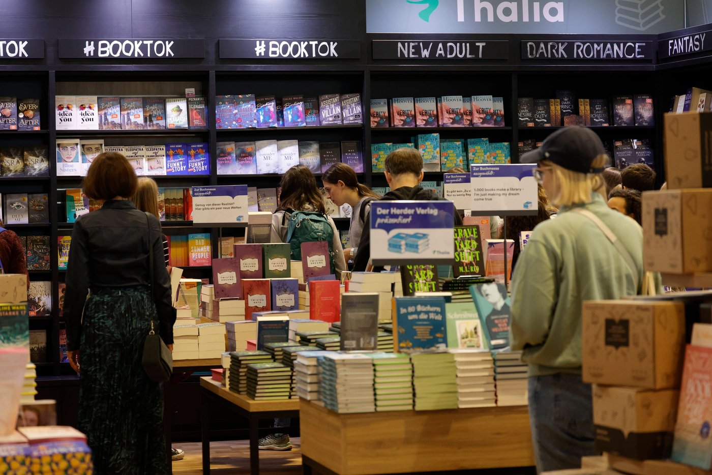 Bücher bei Tiktok: Wie der Booktok-Trend die Buchbranche verändert