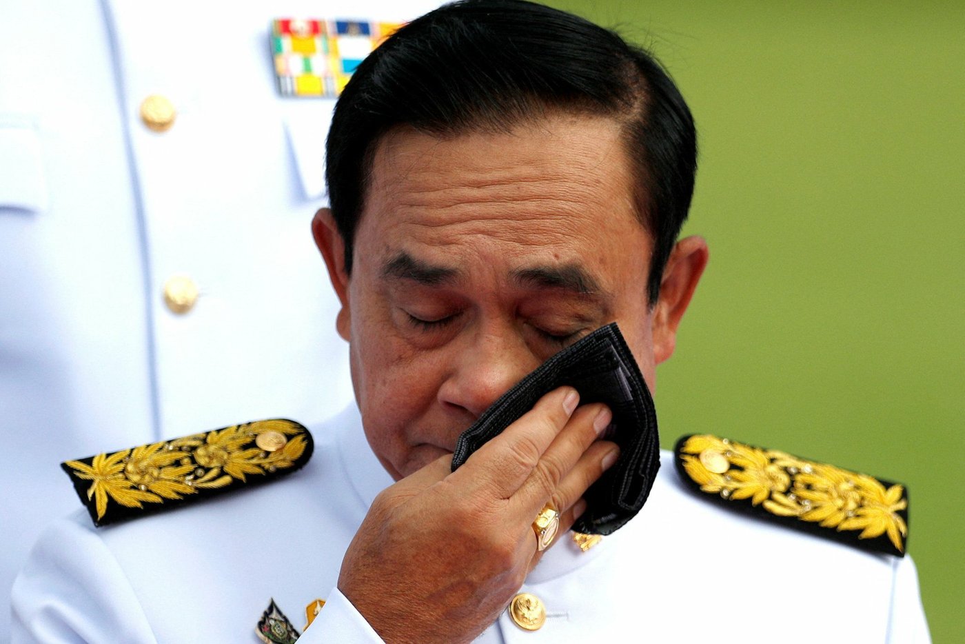 Thailands Premier Prayut Chan-ocha suspendiert