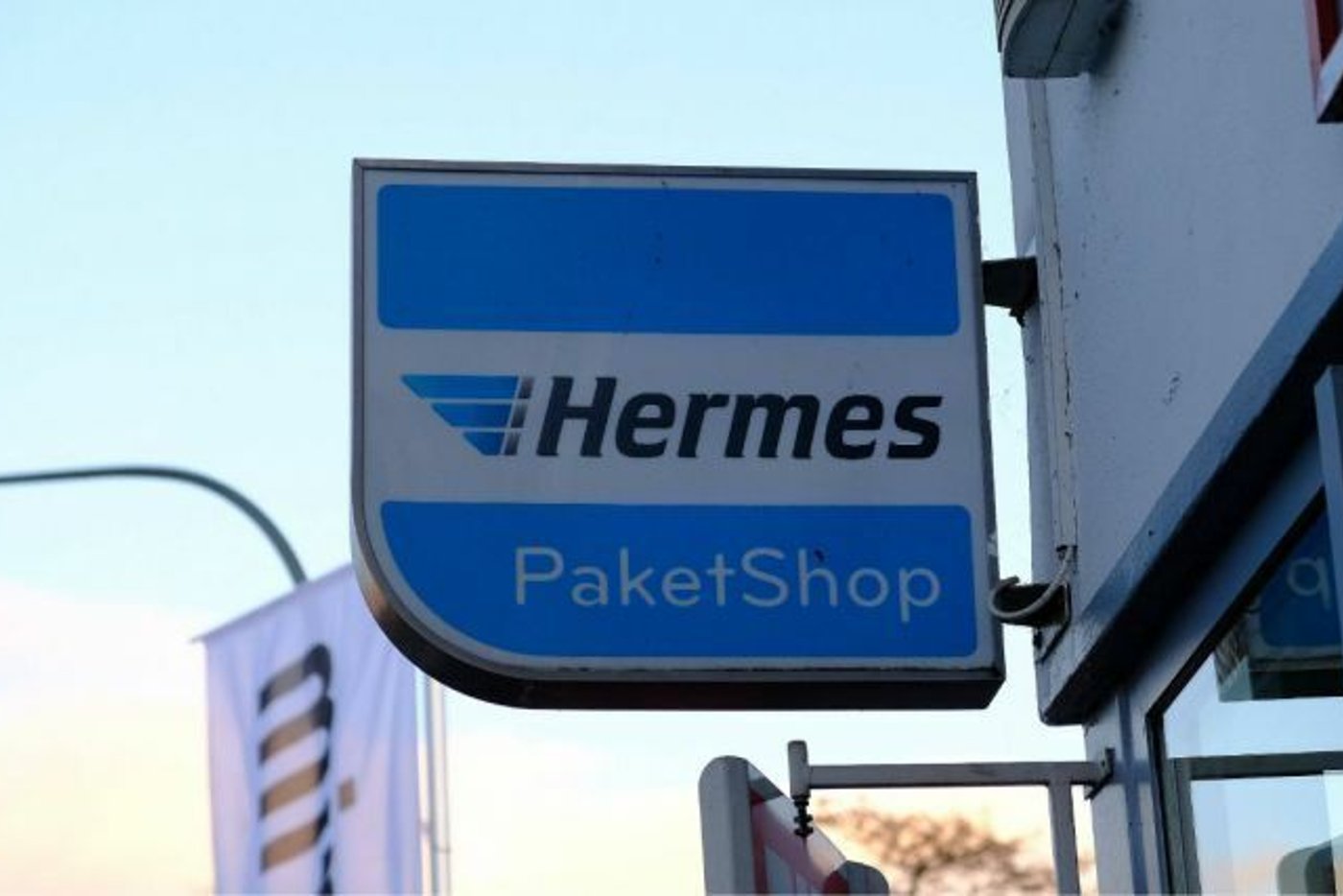 DHL, Hermes, UPS: Lohnt sich ein Paketshop als Nebenverdienst?