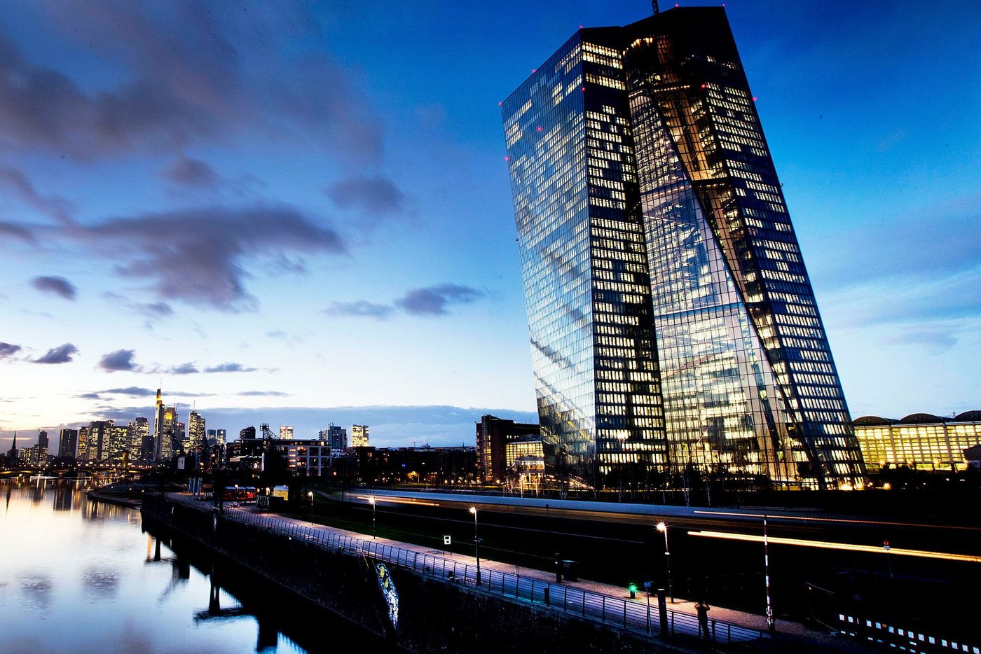 Mehr als 100.000 Euro: EZB-Insider verraten Gehalt und Aufstiegsfaktoren