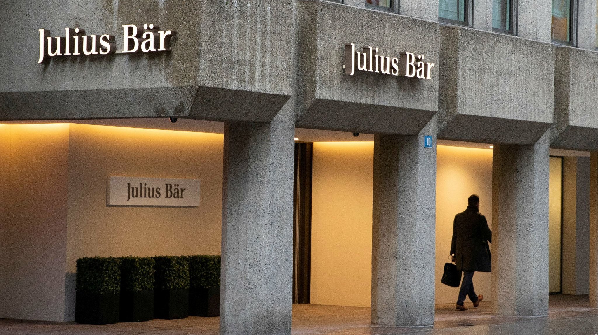 Schweiz: Julius Bär verbucht weiteren Kreditverlust